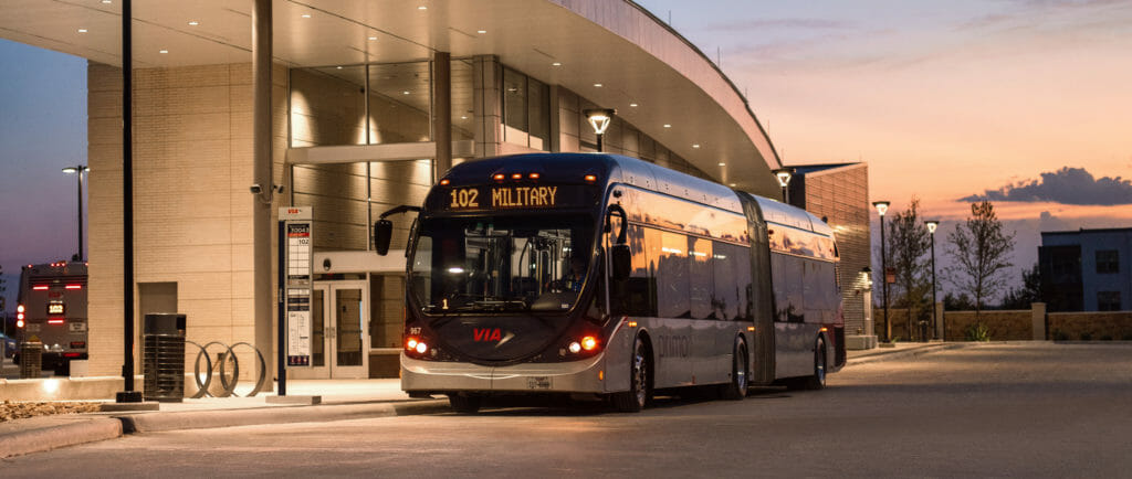 buss - VIA Metropolitan Transit